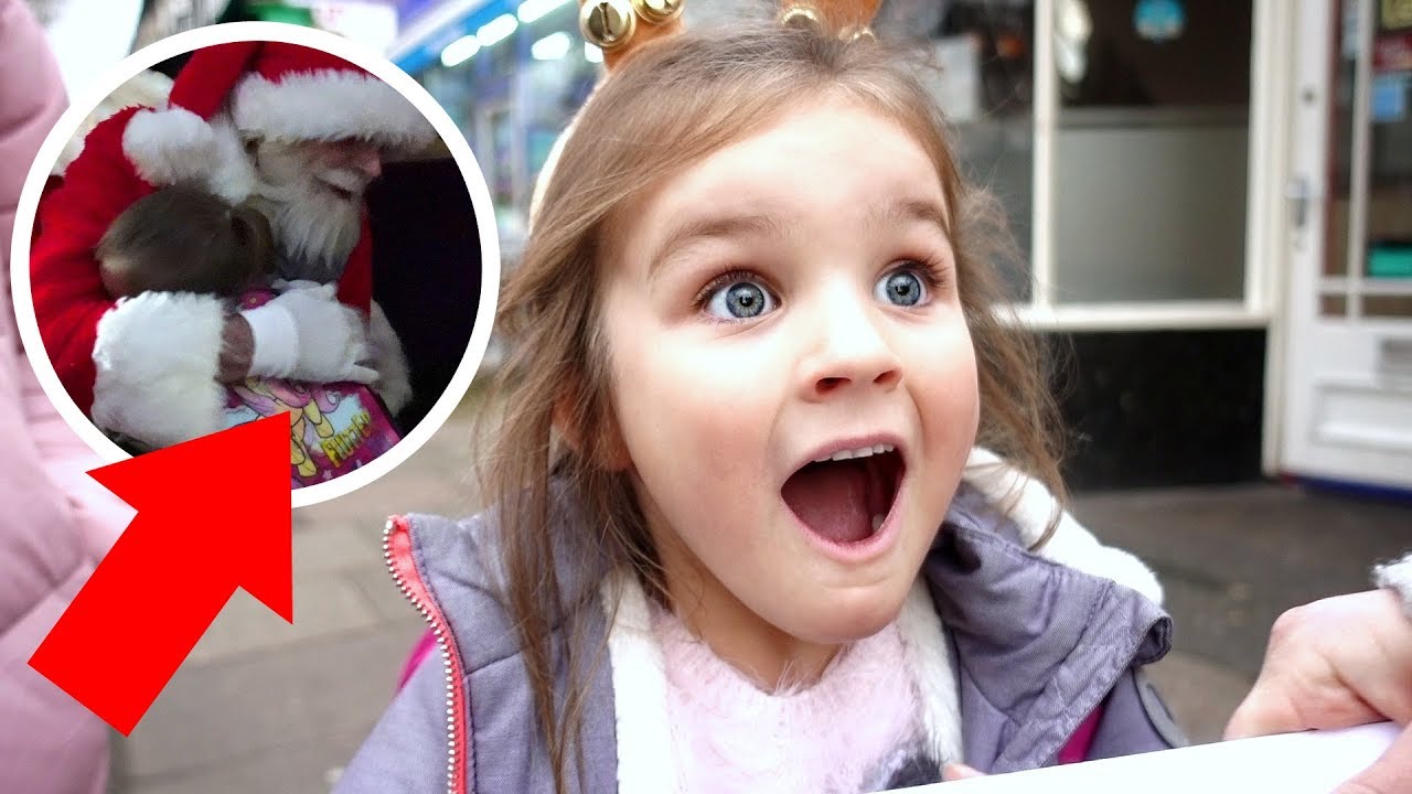 Meeting SANTA for the FIRST TiME! *she freaked* | Family Fizz - YouTube