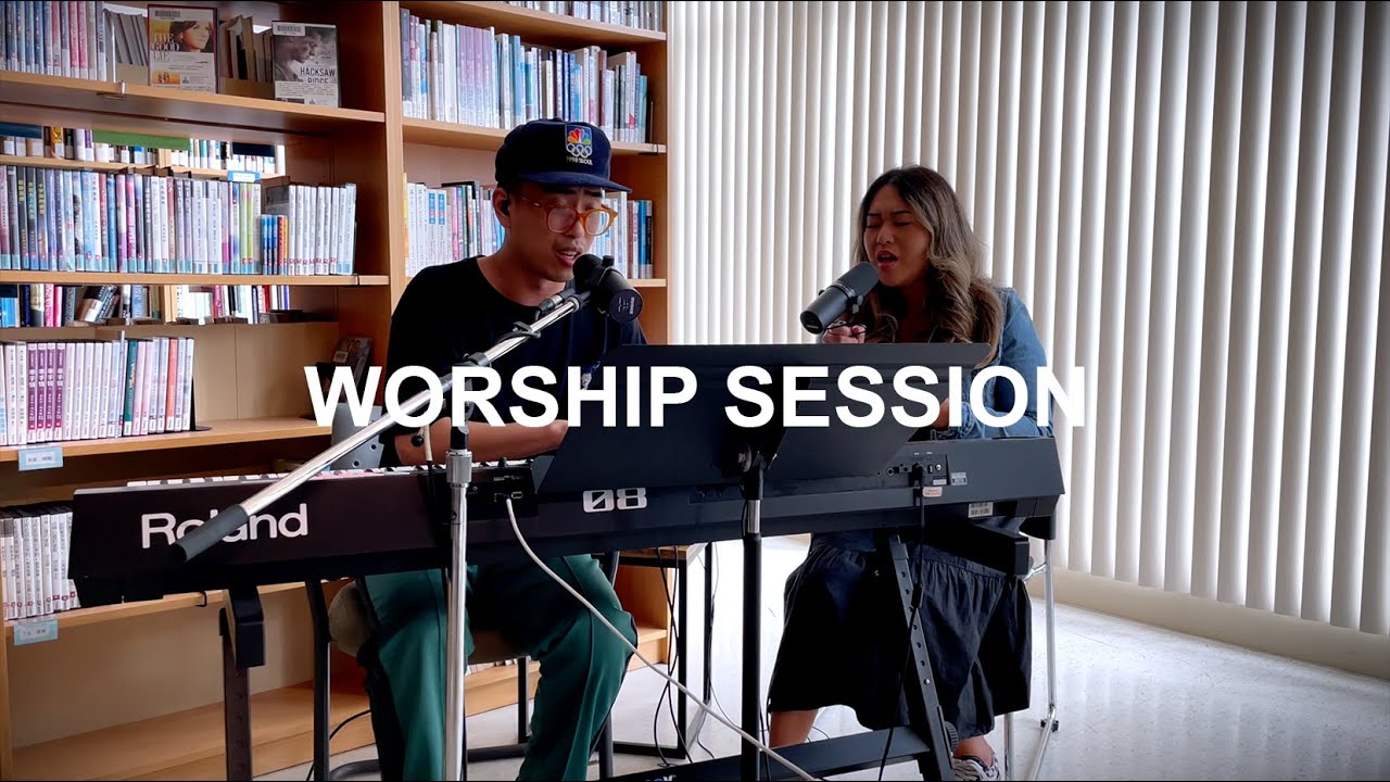 Worship Session - Bryan & Kelly - YouTube