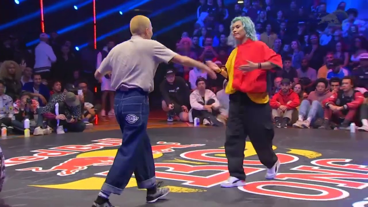 Maia vs Mini Japa | FINAL | Red Bull BC One Cypher Brazil 2022 - YouTube