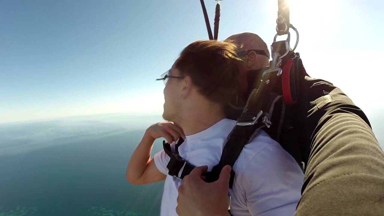 Shaun Harvey at Coastal Skydive - YouTube