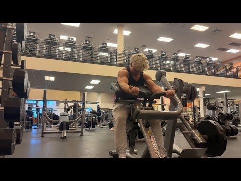 Nik You - 62 Days Out, 2 Workouts Arms + Chest And Back - YouTube