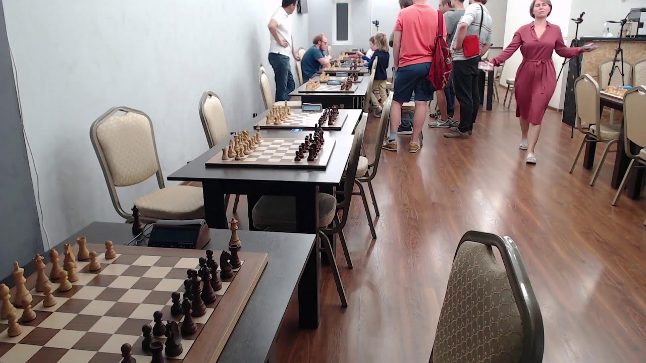 Chess Fight Night. Blitz III-XC - YouTube