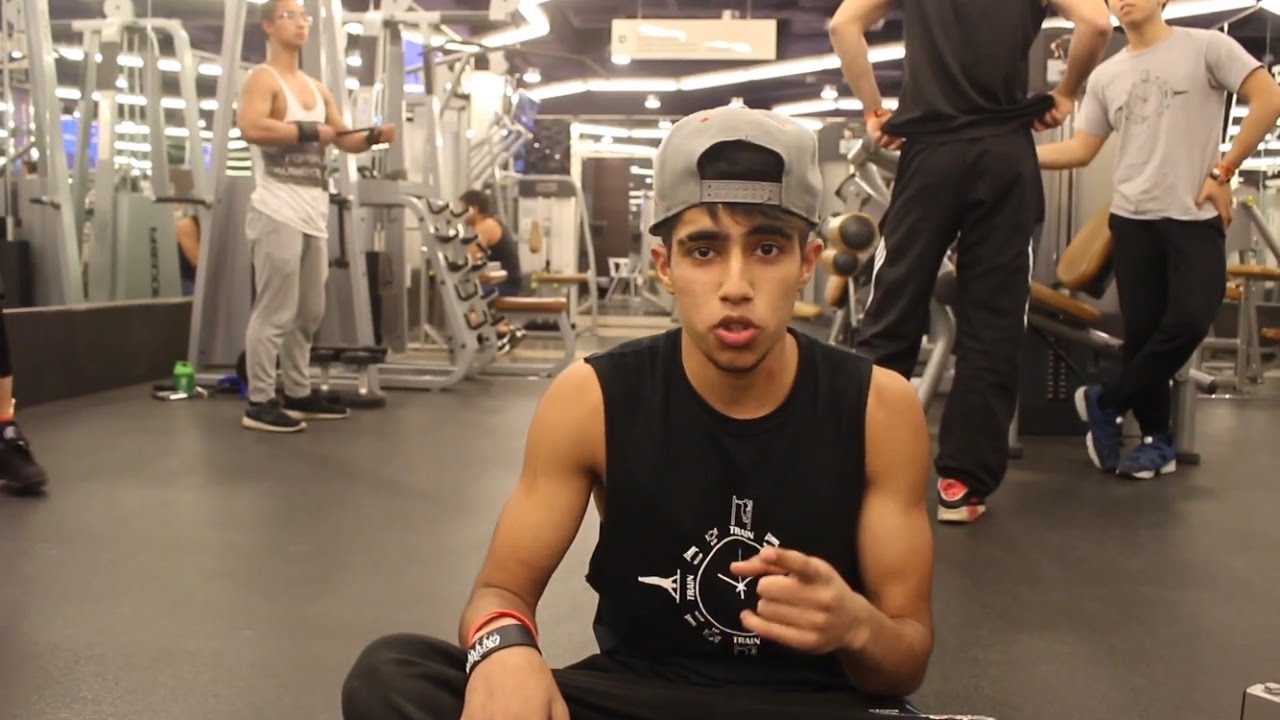 Street Workout - 360 Push-up / Triple Clap Push Up Tutorial - YouTube