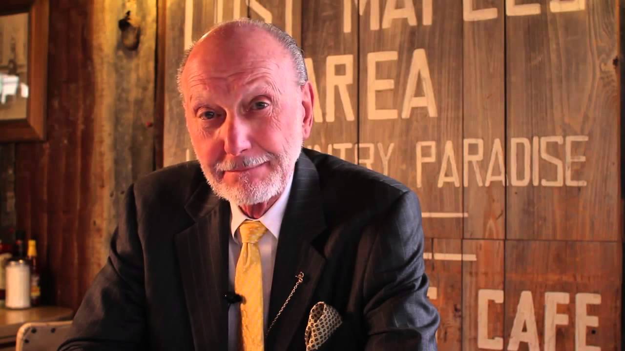 Author Michael Glasscock talks about Utopia, Texas. - YouTube