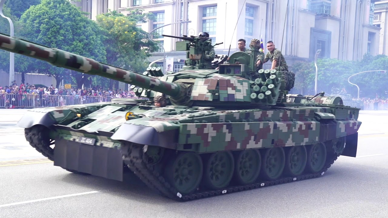 Merdeka Parade 31 Aug 2018 - YouTube