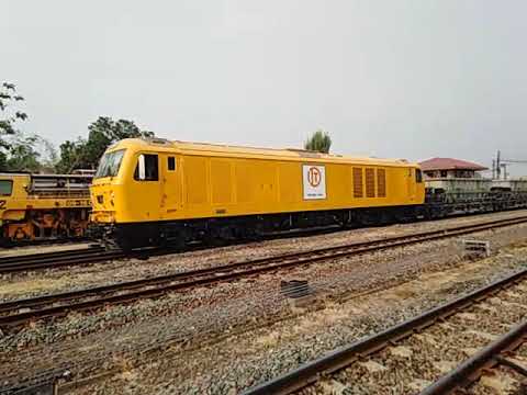 ขบวนาดสอบ SDA4 ออกจากสถานีรถไฟลำปาง 70201 - YouTube