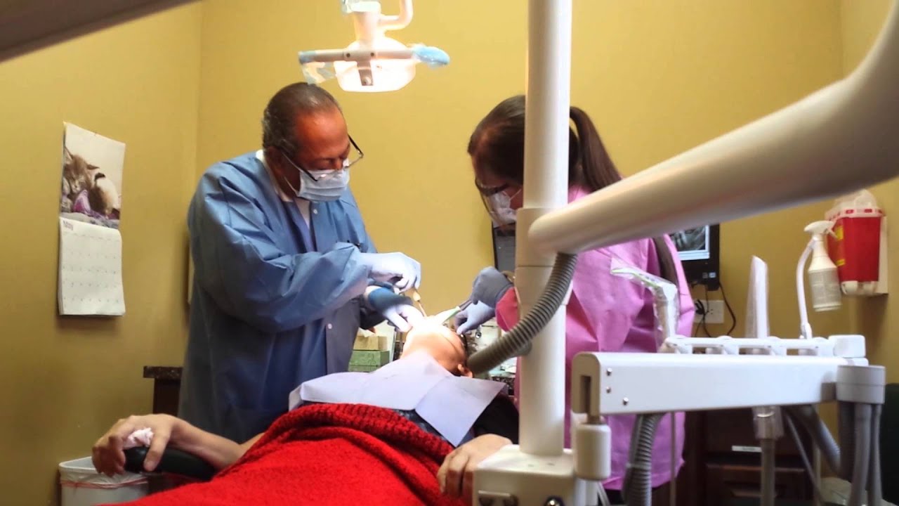 Top teeth gone - YouTube