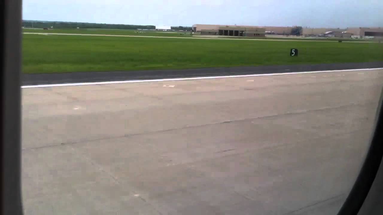 Md80 Landing in Tulsa American Airlines - YouTube