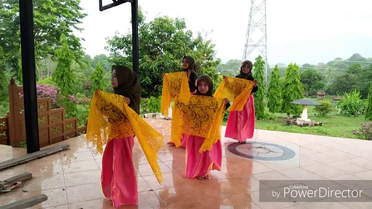 TARI SELENDANG - YouTube