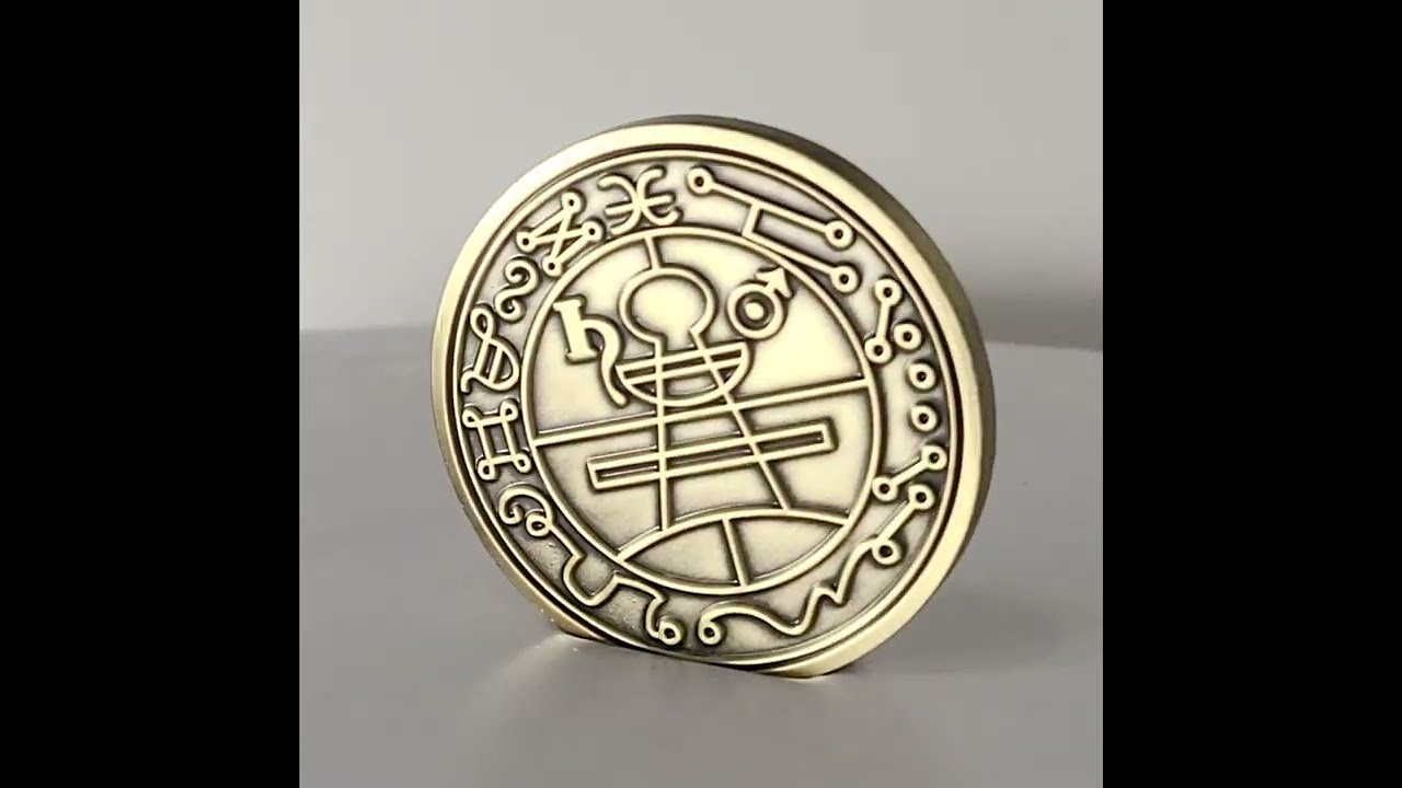 Secret Seal Of Solomon + 72 names of God - YouTube