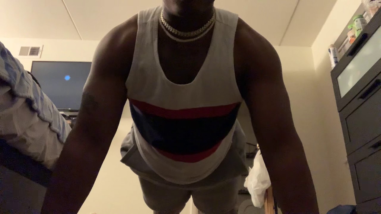 How to do a push-up with a quarter - YouTube