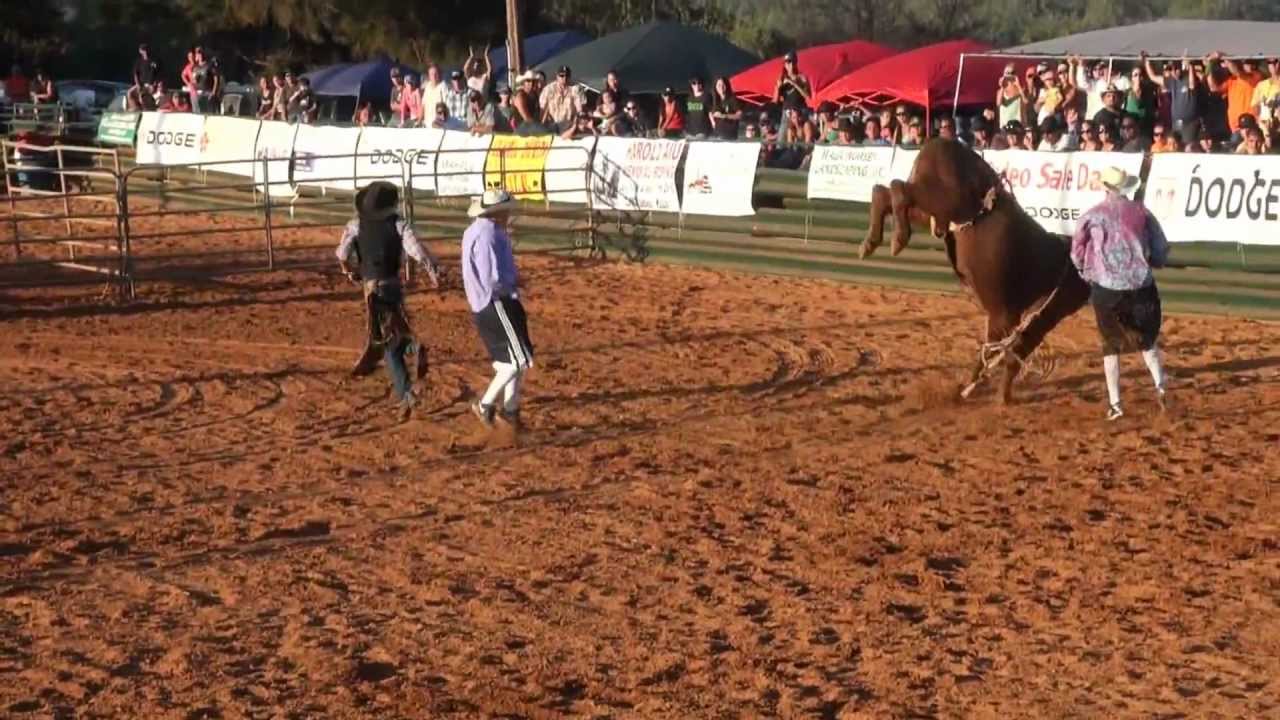 The bull-riding showdown at CJM's - YouTube