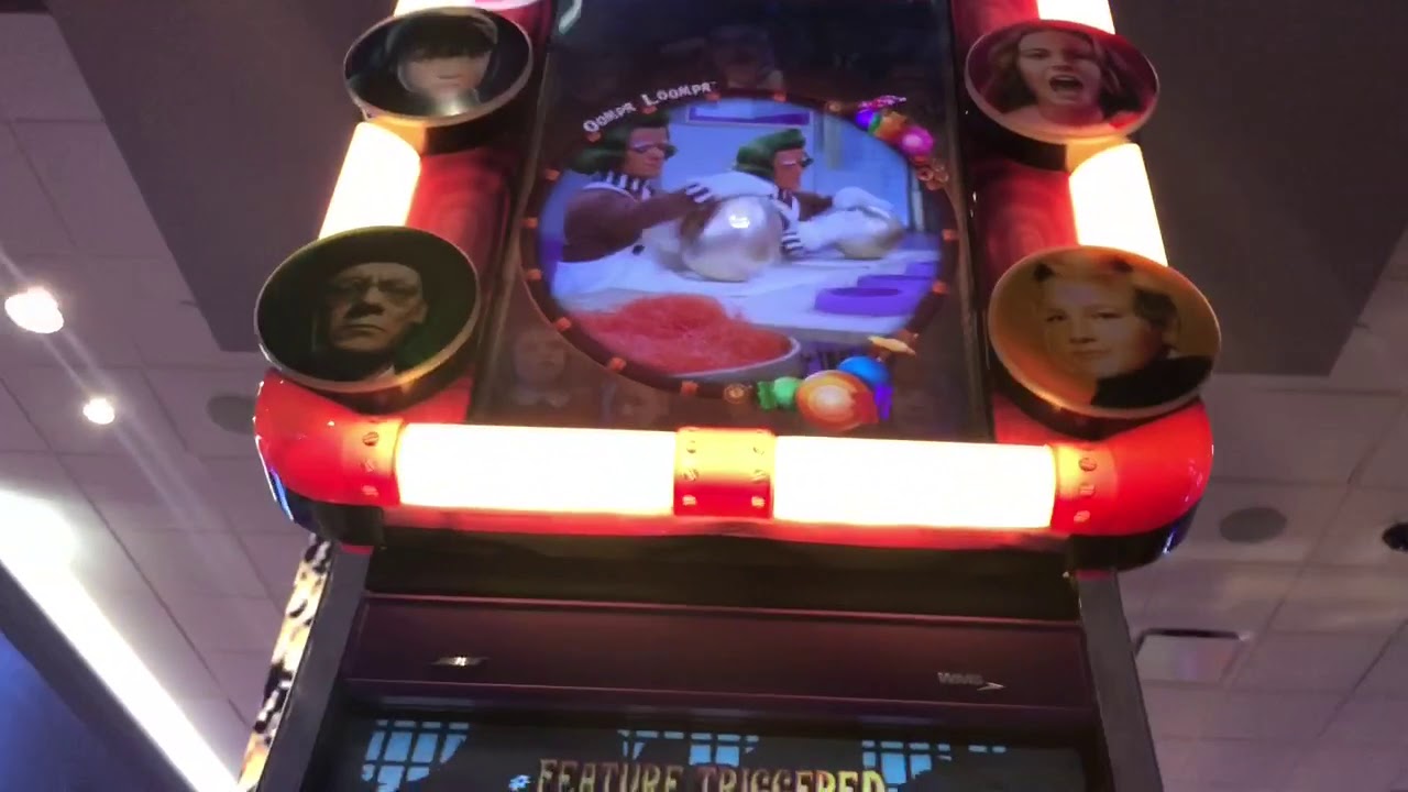 Live play on willy wonka and the chocolate factory 3 reel slot machine ...