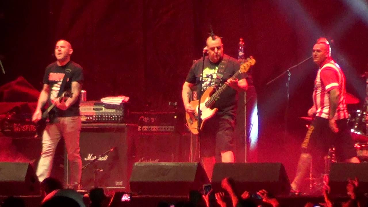 Non servium en Chile, Espacio Broadway, Junio 2016 - YouTube