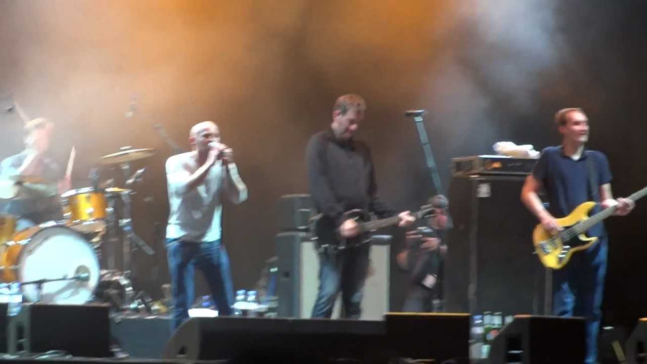 Hansen Band - Die Schönheit der Chance (live; Tomte) - YouTube