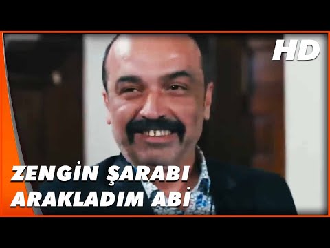Sinyalciler | Ekip, Sergiye Girmeyi Başarıyor | Türk Komedi Filmi