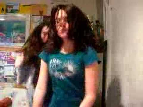 Sammy And Samara doing the Hamster dance. Interesing - YouTube