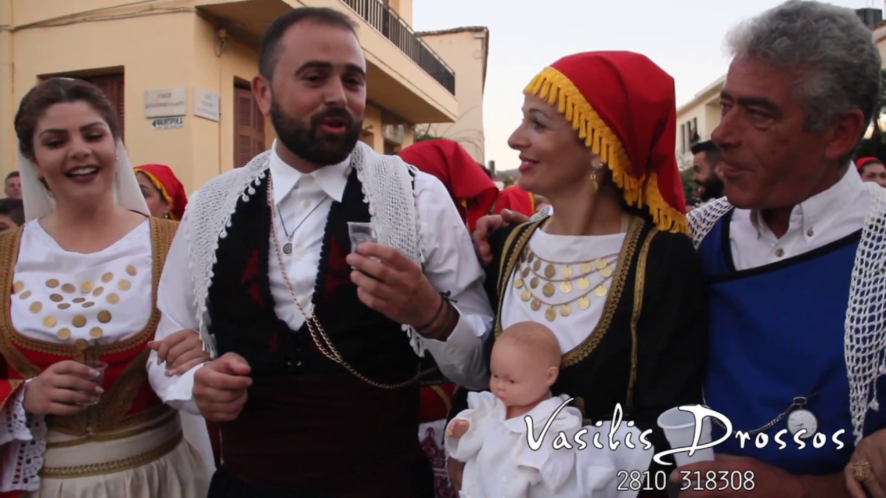 ΠΑΡΑΔΟΣΙΑΚΑ ΔΡΩΜΕΝΑ ΣΤΗΝ ΚΟΜΩΠΟΛΗ ΑΡΧΑΝΕΣ ΗΡΑΚΛΕΙΟΥ ΚΡΗΤΗΣ - YouTube