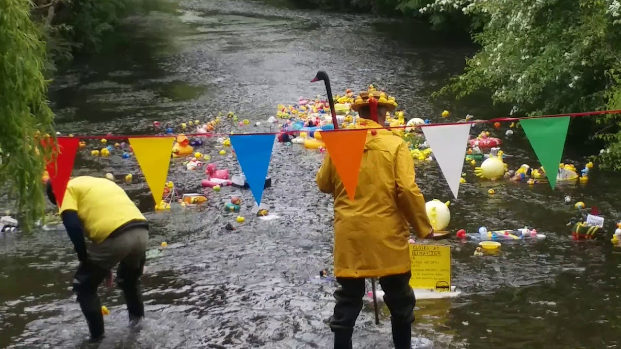 Shoreham duck race 2019 - YouTube
