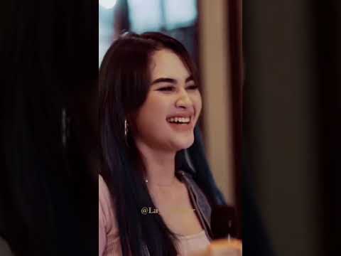 Top topan#arlinda putri