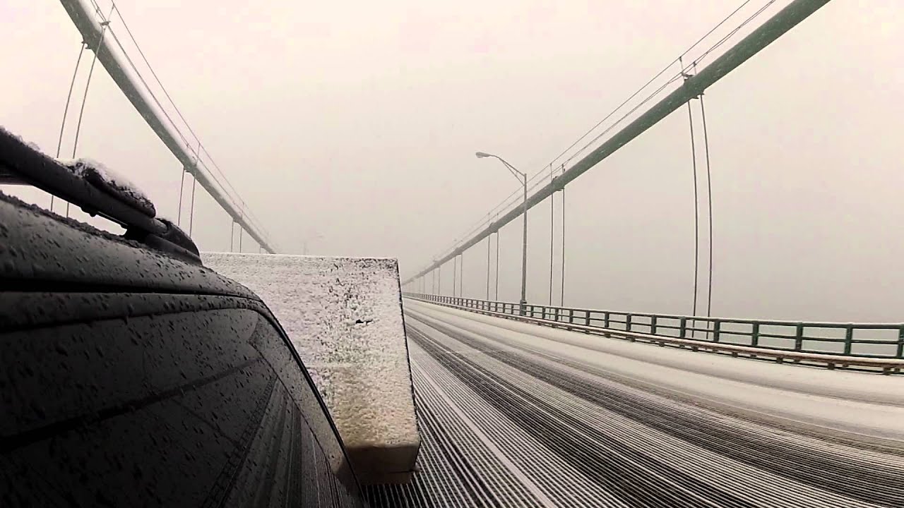 Mackinac Bridge crossing during snow storm - YouTube