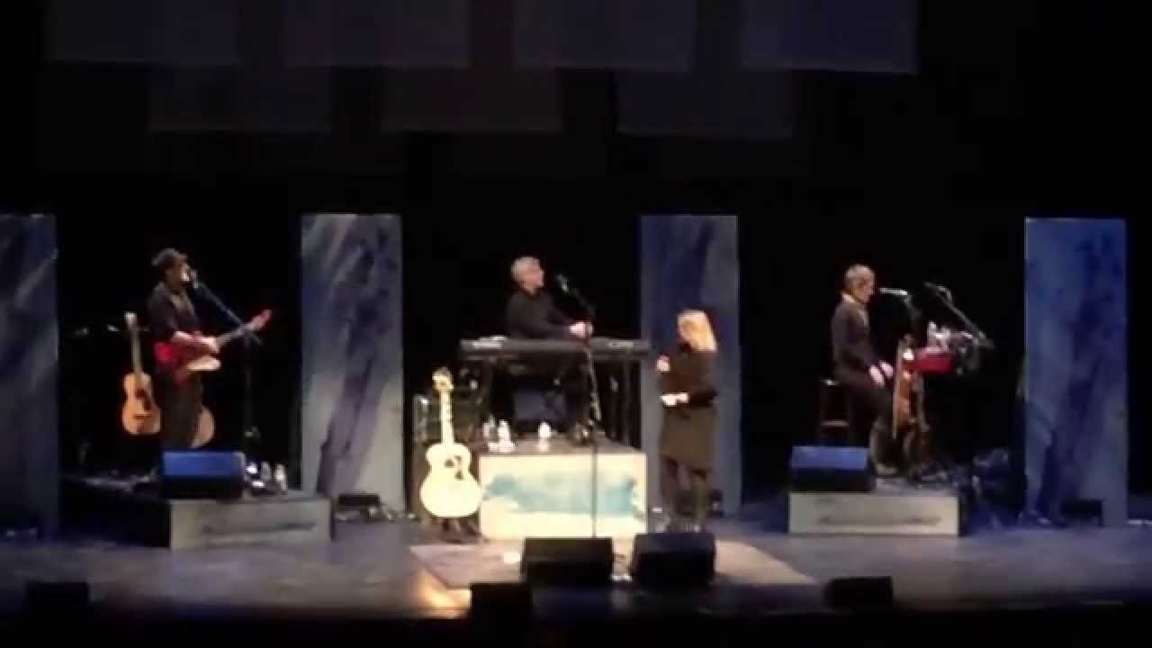 Allison Cornell performing 'Anyone Who Had A Heart' at Jann Arden show ...