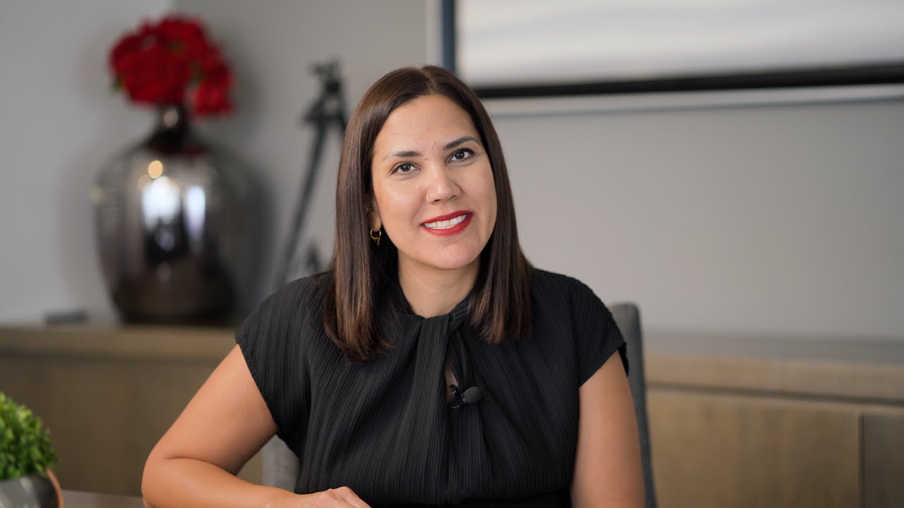 Ep. 91 8M Y LA AVENTURA DE SER MUJER, PROFESIONISTA, ESPOSA Y MAMÁ ...