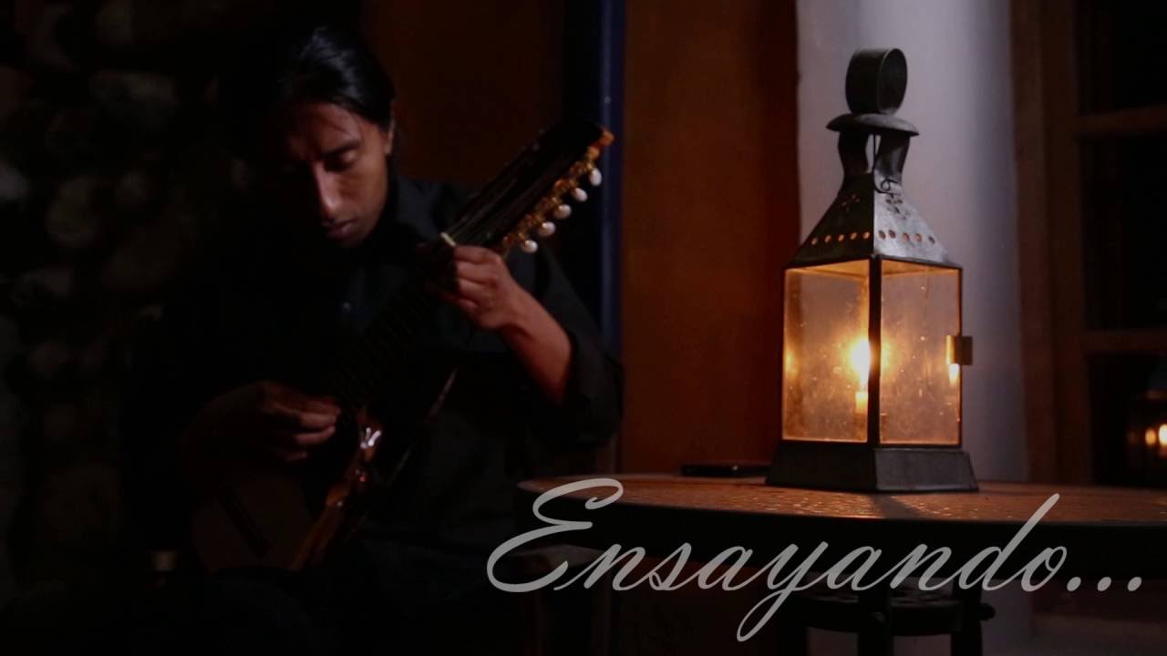 Johan Lema I OJOS DE AGUA OJOS DE MUJER (CHARANGO) - YouTube