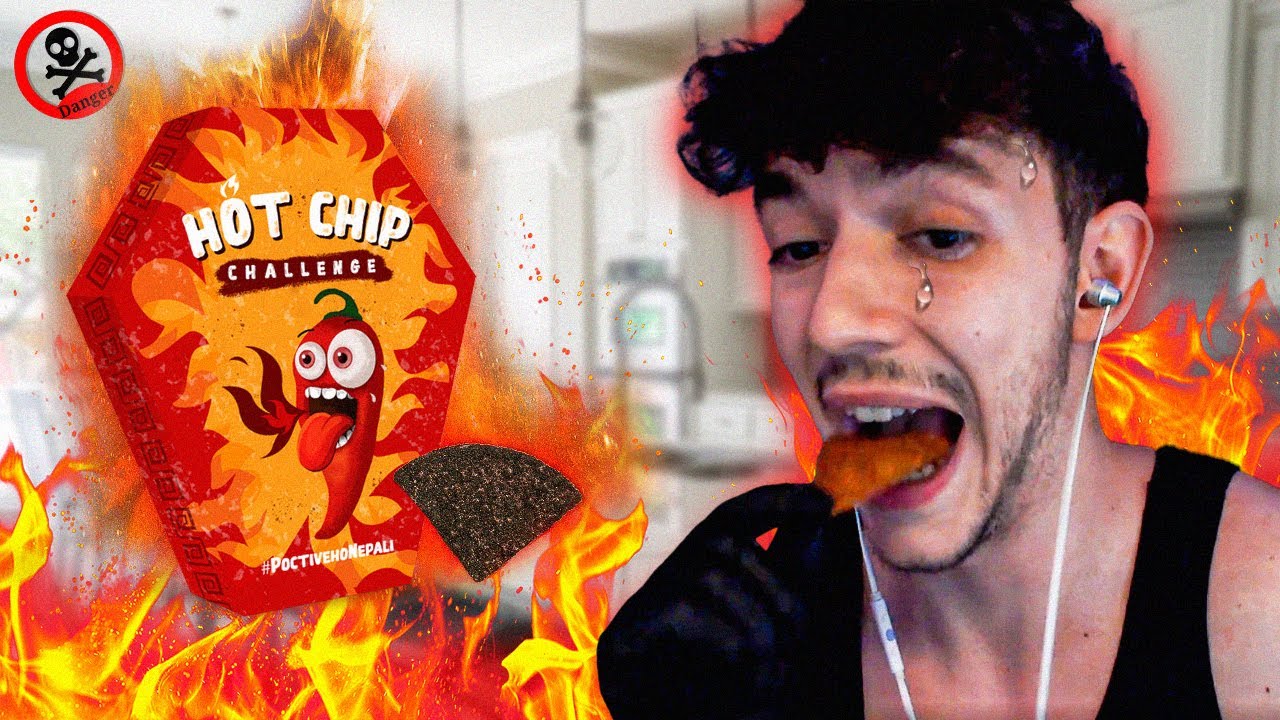 HO MANGIATO LA PATATINA PIÙ PICCANTE DEL MONDO! - YouTube