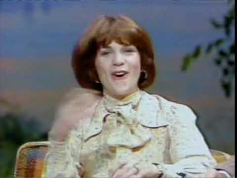 JOHNNY CARSON INTERVIEW CINDY WILLIAMS Feb 01 1977 - YouTube