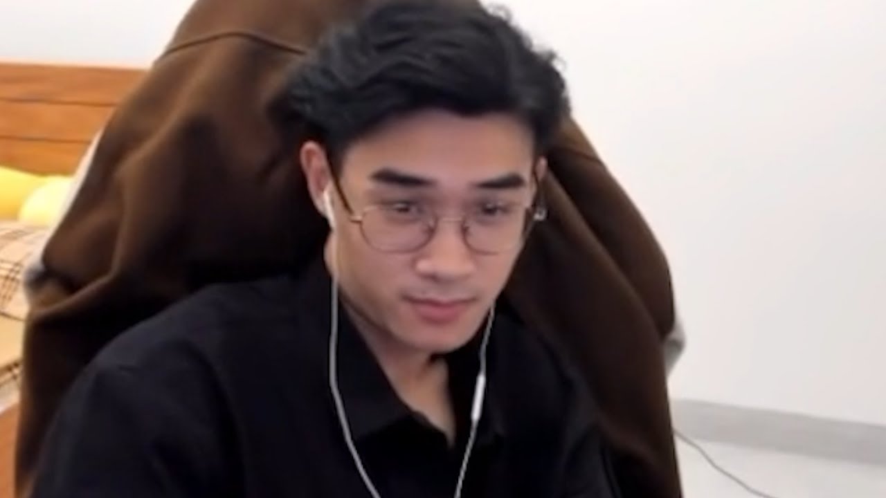 Chuyện Tình Cảm Lạnh (GNDTT) - YouTube