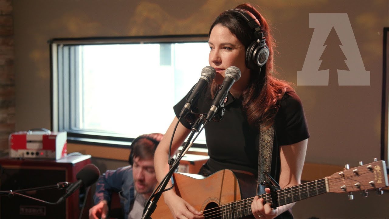 Chelsea Williams - Anything Worth Saving | Audiotree Live - YouTube