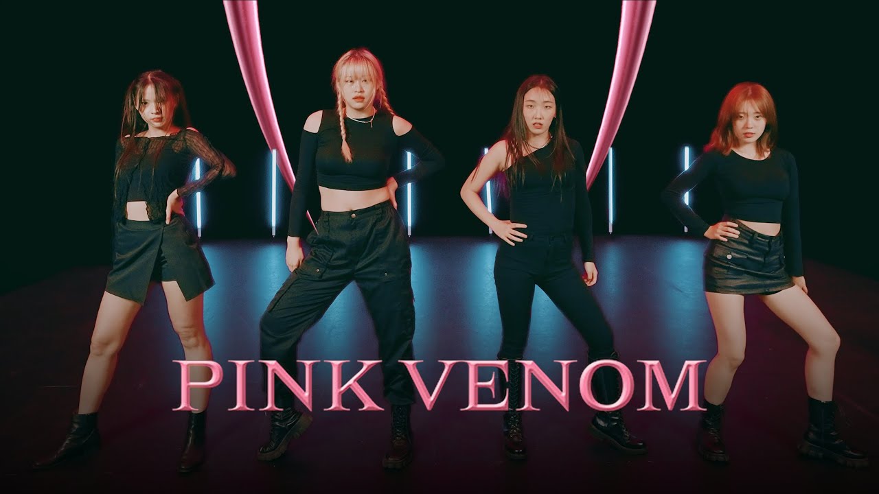 BLACKPINK (블랙핑크) - Pink Venom 𝒃𝒚 루나렉스 LUNAREX - YouTube