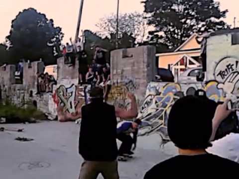 Keith Reese at Thrashers Skate Rock in Memphis - YouTube
