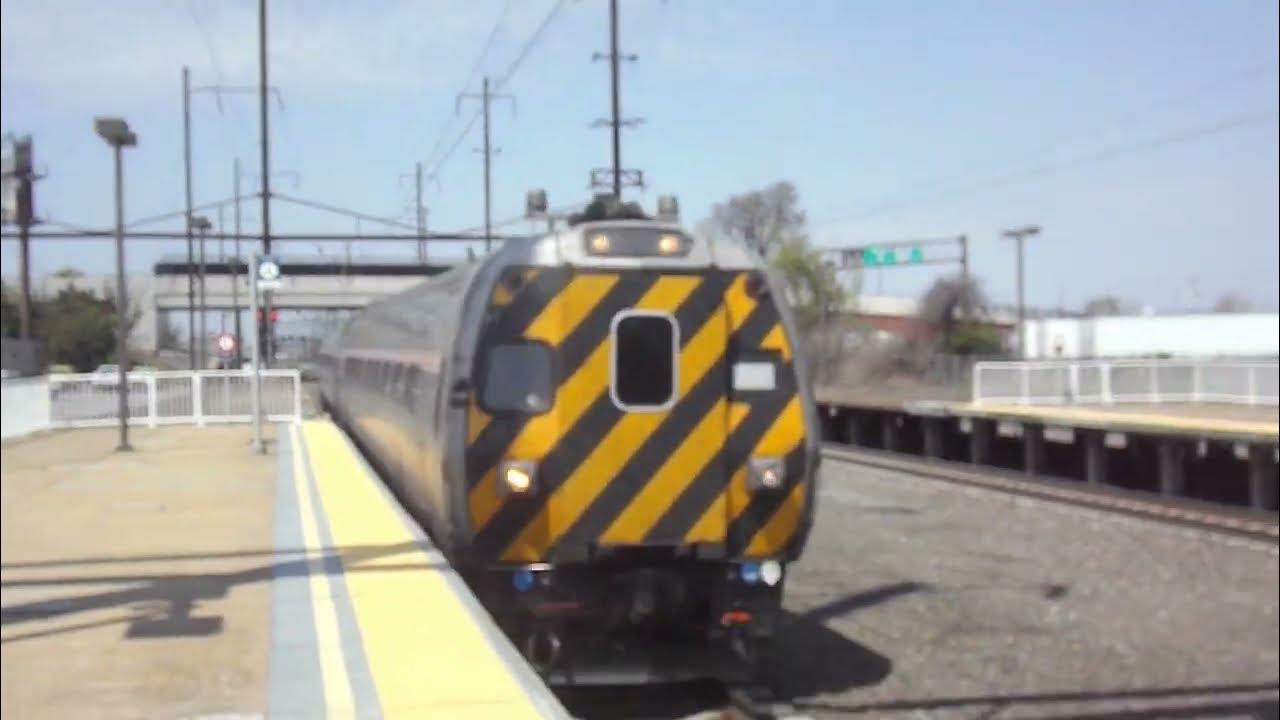 Amtrak Keystone Corridor Train #666 arriving at Lancaster Pa Station on April 24, 2022 - YouTube