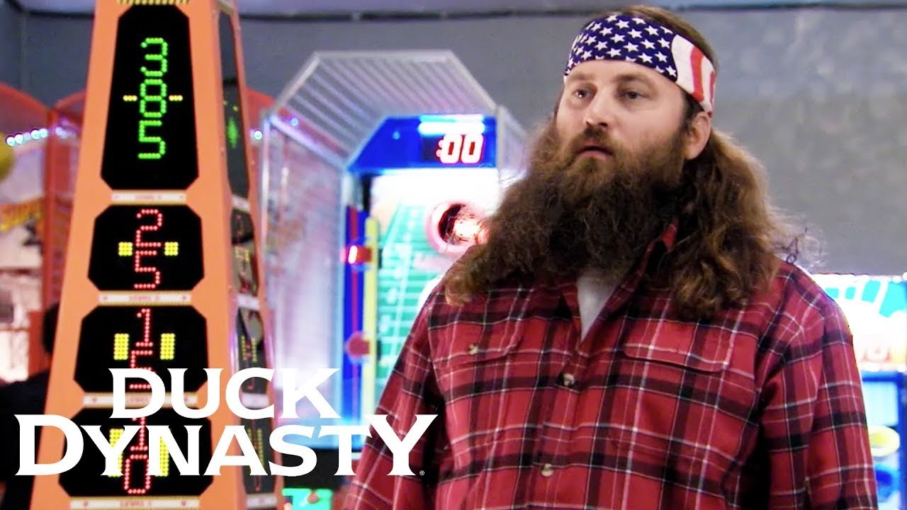 Duck Dynasty: Si & Willie Experience a FUN ZONE (Season 3) - YouTube