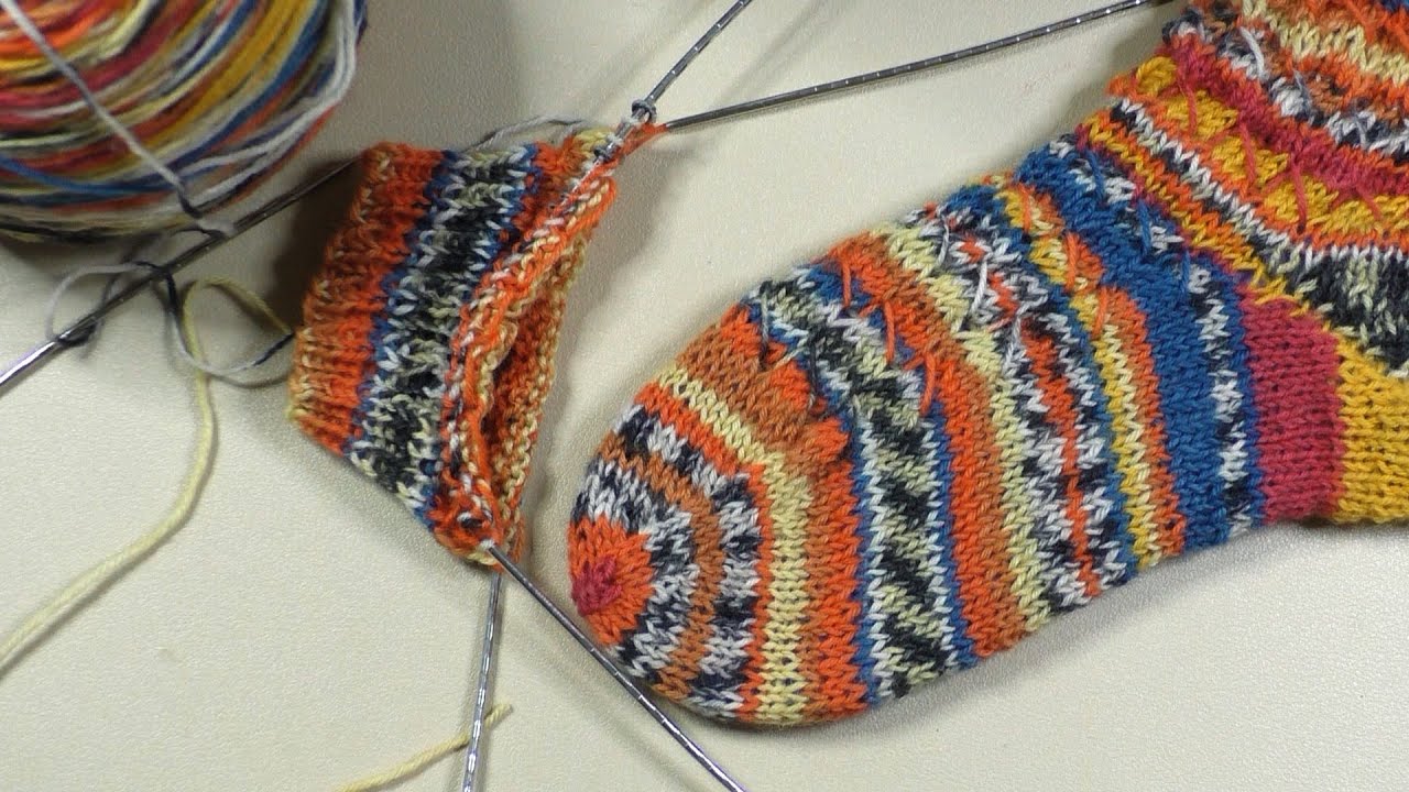 Socken Muster stricken Looping Lines / Maschenschäfchen - YouTube