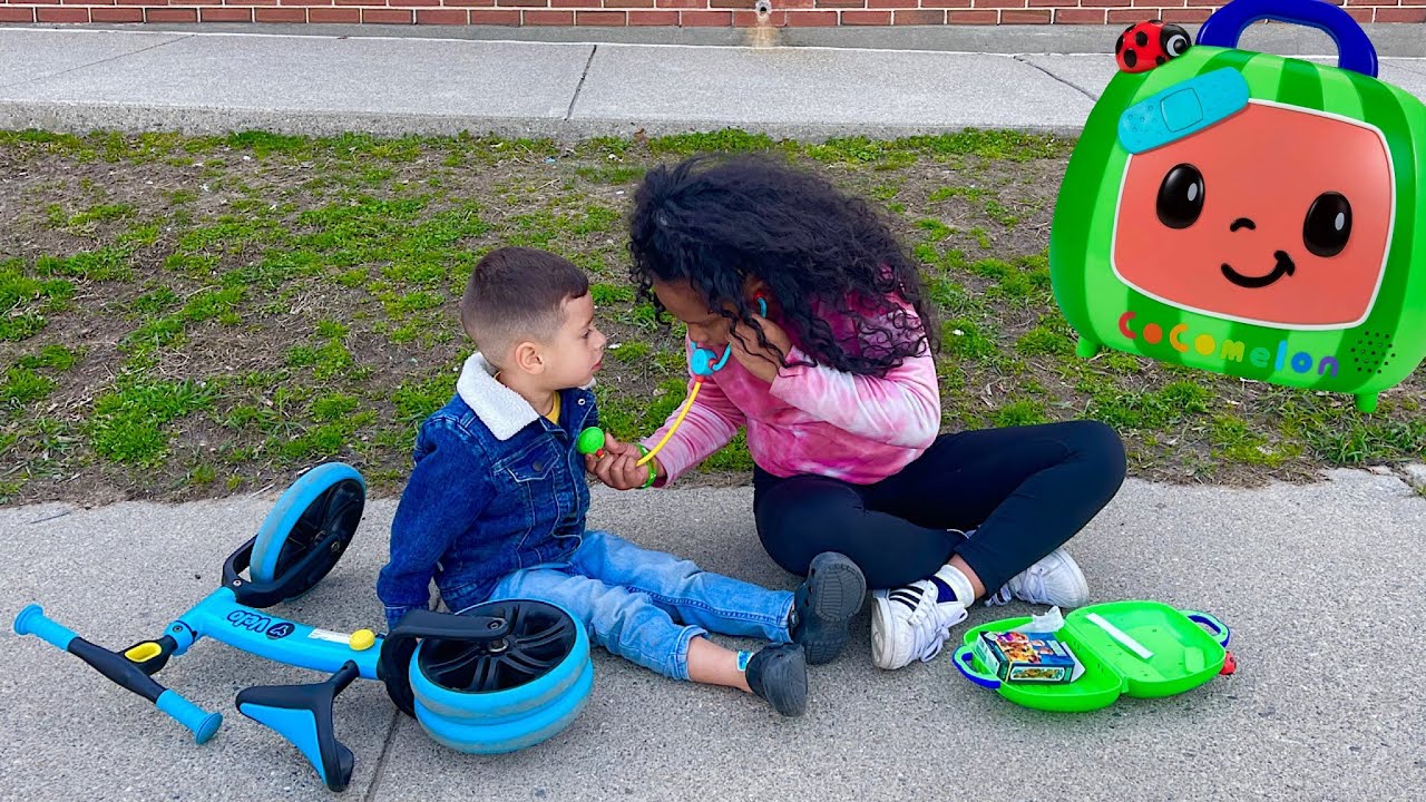 Javi Learns How To Ride Bike | Boo Boo Story | Javi Gets Hurt While ...