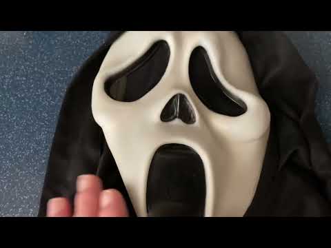 unboxing Ghostface Scream EU Stamp Mask for 5 Euros - YouTube