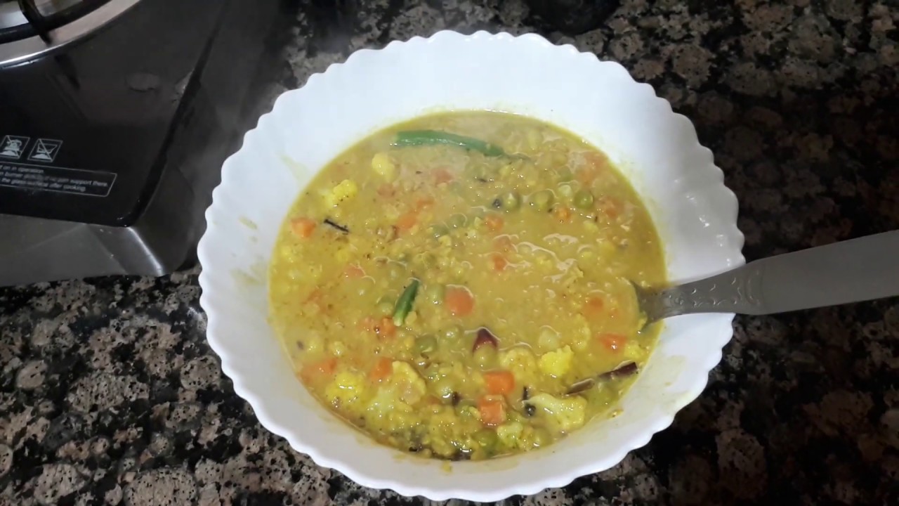 Sobji die niramish daal.sathe Darun ekta tips - YouTube