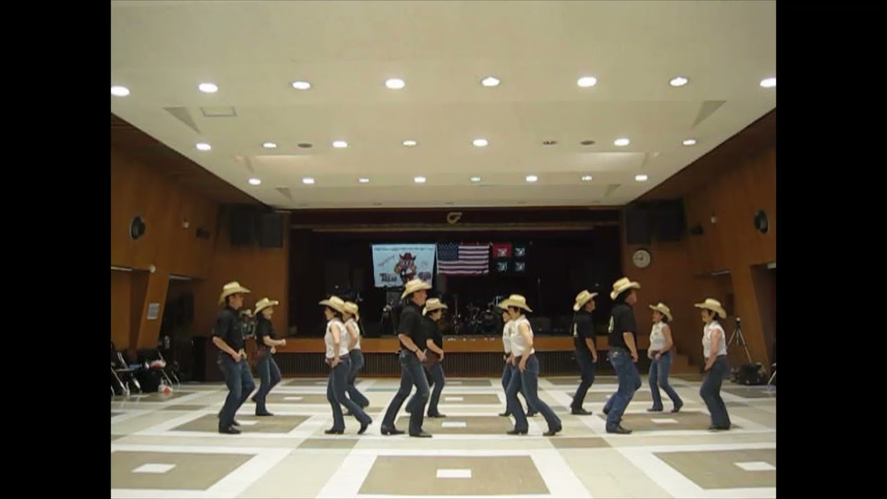 Catalan Country line dance "Style Stomp" RUSH - YouTube