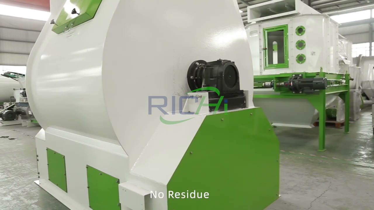 Animal feed mixing machine for poultry chicken cattle sheep fish pig ...