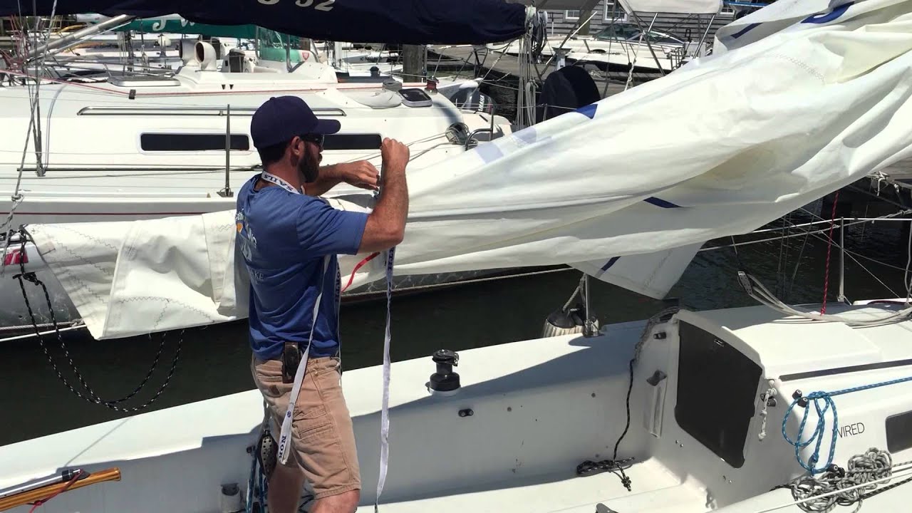 How to Properly Flake the Main Sail - YouTube
