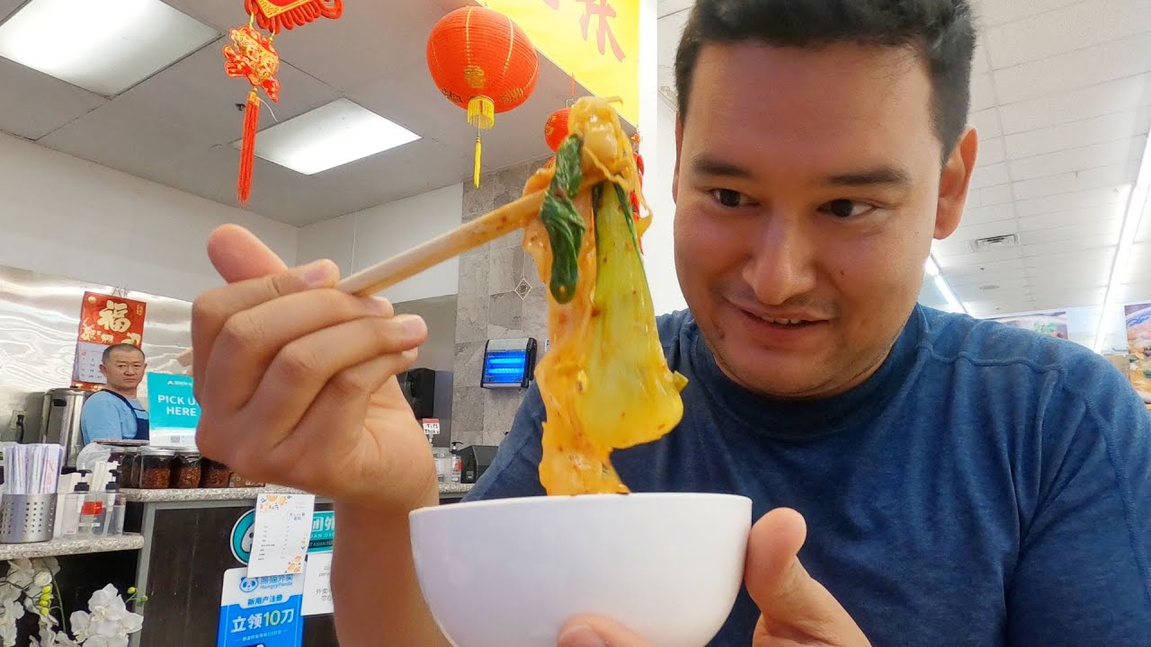 MUST EAT Xian Style Chinese Noodles - Las Vegas Food Vlog - YouTube