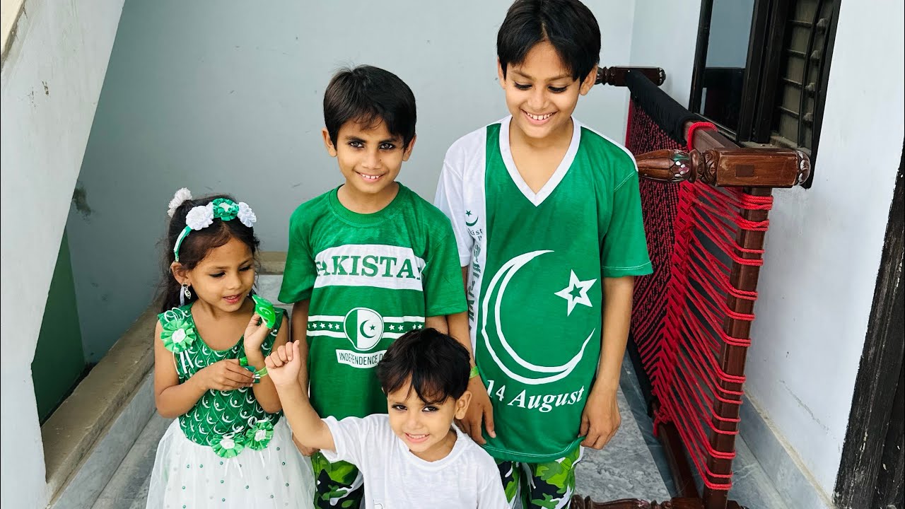 Hamain Pyar Hai Pakistan Se | 14 August. - YouTube