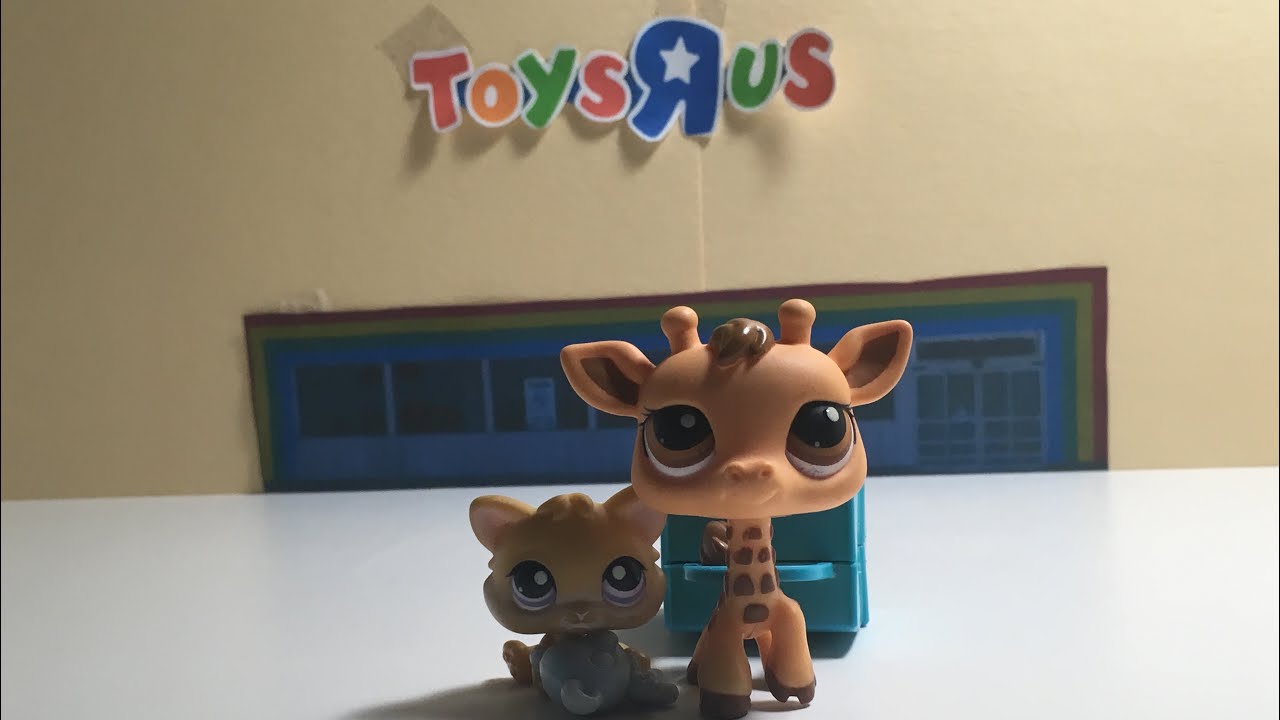 Lps: Geoffrey leaves Toys R Us ( sad short film ) - YouTube