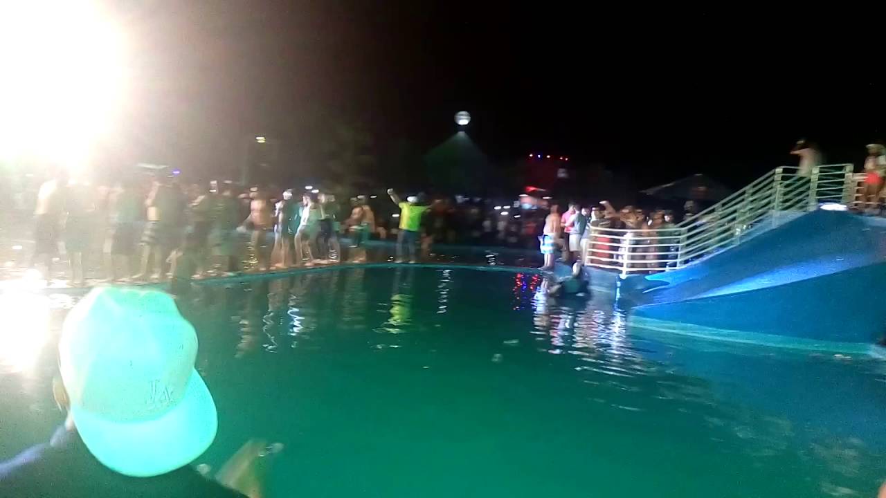 Sunset Festival Rave - YouTube