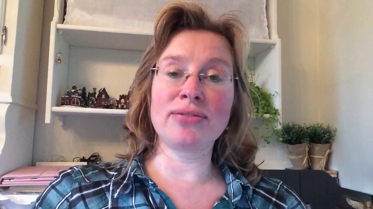 My very first (100 subbie) challenge! (Closed) - YouTube