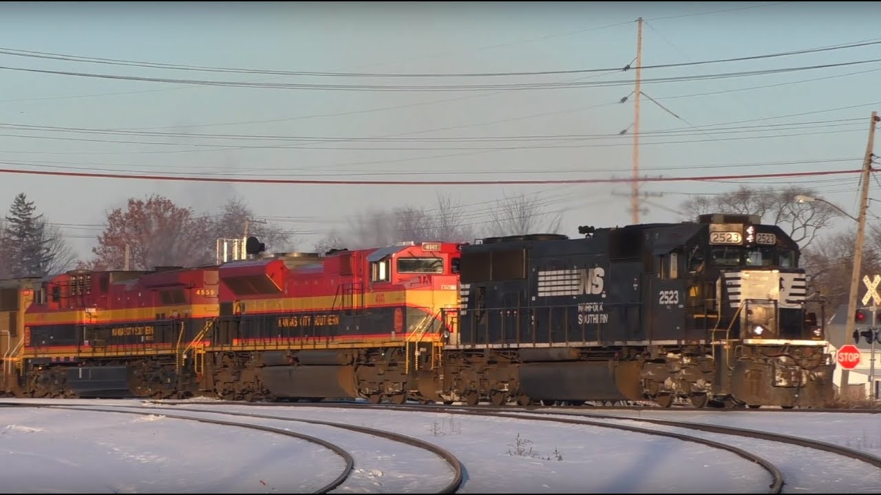 NS 2523 Standard cab SD70 with great P5 horn leads pair of KCS Belles - YouTube