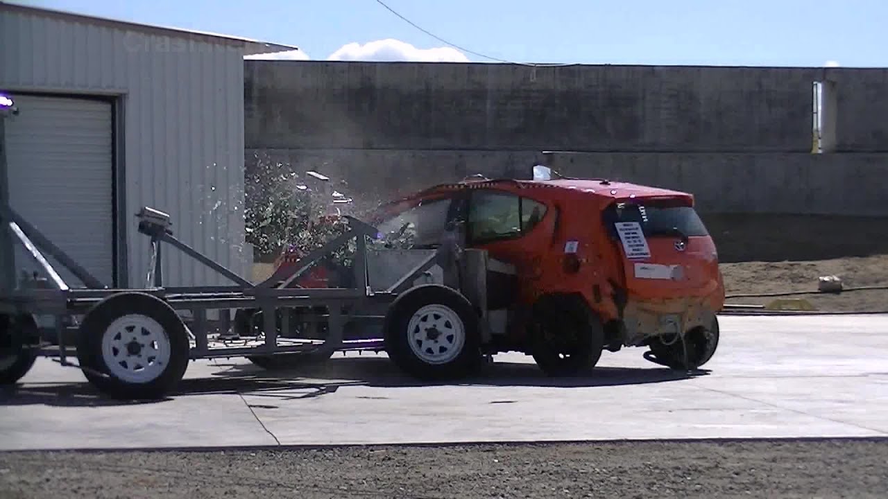 2013 Toyota Prius c | Side Crash Test by NHTSA | CrashNet1 - YouTube
